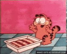 Garfield Eating Lasagna  Garfield Lasagna Meme Generator Imgflip