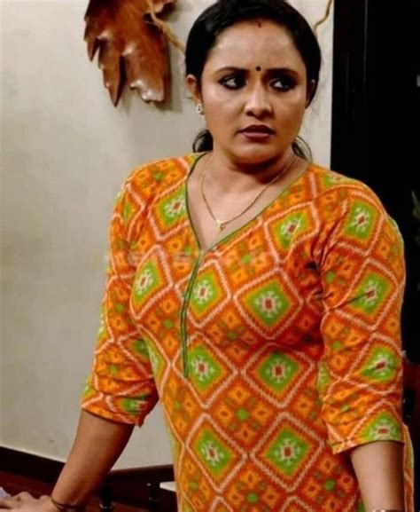 Neelu Hot🤩 Unayanthara1