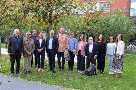 Understanding Globalization Who Has Access To Global Knowledge