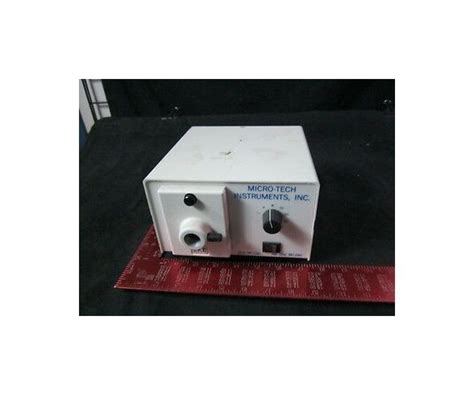 Micro Tech Instruments Inc Eke Microscope Light Source Illuminator Input 11 In Usa Europe