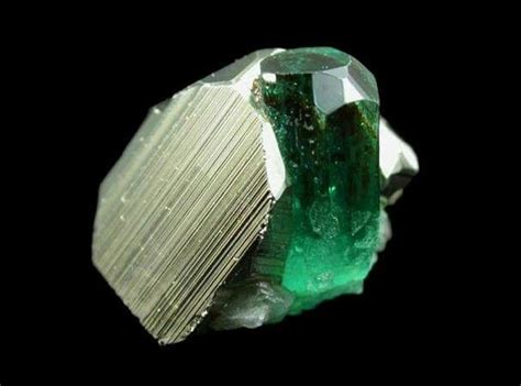 No 49157 Beryl Var Emerald In Pyrite From Chivor Mine Colombia