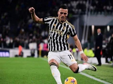 500万欧甩卖！尤文弃将遭穆帅退货，意甲升班马捡漏还是接盘？科斯蒂奇帕尔马欧冠