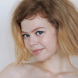 Aka MartmanMiss Aka Sophia Wonder Aka SophieC Aka Miss Martman Aka Sophiamorriswonder Aka Wonder
