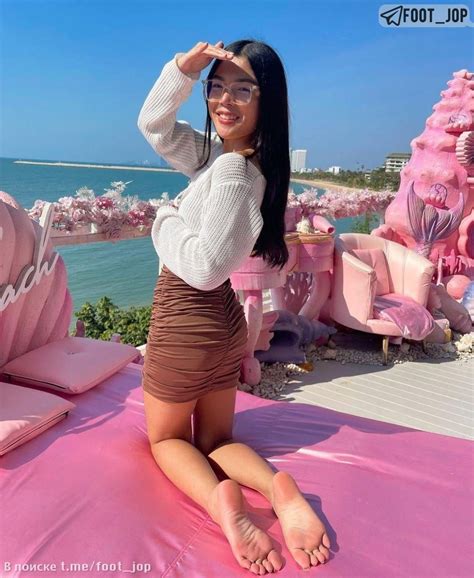 Her Soles😋😍 R Asianfeet2