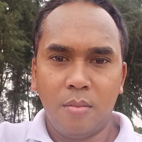 Mohd Rosli Husain Crane Operator Azrb Linkedin