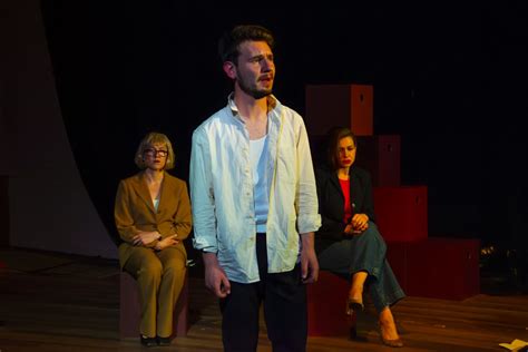 Canberra Critics Circle Speaking In Tongues Free Rain Theatre