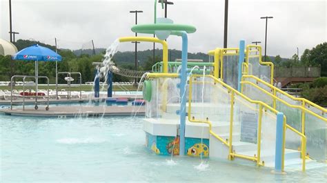 Kingsport Aquatic Centers Outdoor Water Park Opens Wjhl Tri Cities News And Weather