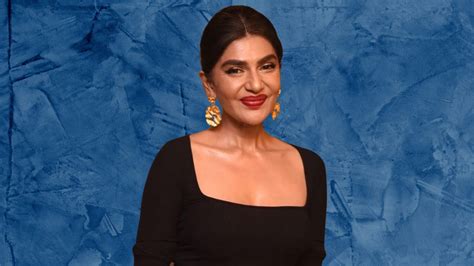 Iffat Rahim Iffat Omar Biography Points