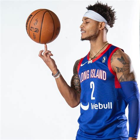 Bryce Browns Bio Net Worth Earnings Salary Contract Girlfriend Relationship Status And Draft