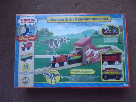 Learning Curve Wooden Rheneas And The Dinosaur Bones Set £3500