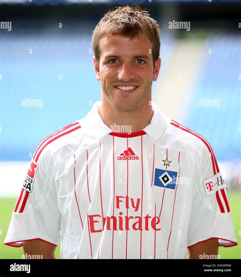 Hamburger Sv Sohn Von Rafael Van Der Vaart Im Stadion Bepöbelt Msaeo