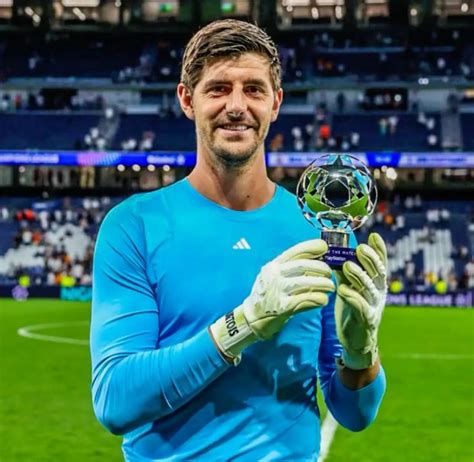 Mv Award 📣 Thibaut Yukio Wallpaper Van Der Sar Thibaut Courtois
