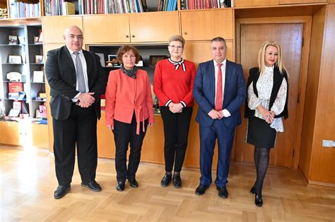 УНСС УНСС подготвя разкриване на нова специалност „Педагогика на обучението по икономика и