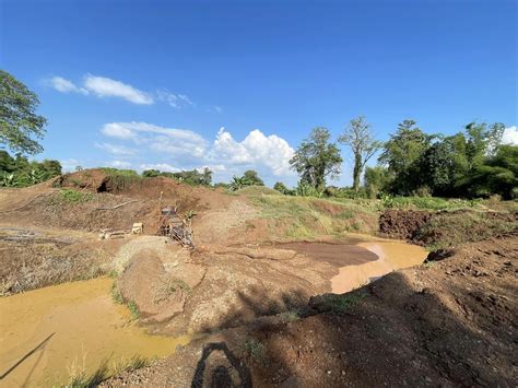 Git ลงพื้นที่ศึกษาดูงาน การขุดหาพลอย ขั้นตอนและวิธีการต่าง ๆ ณ ศูนย์