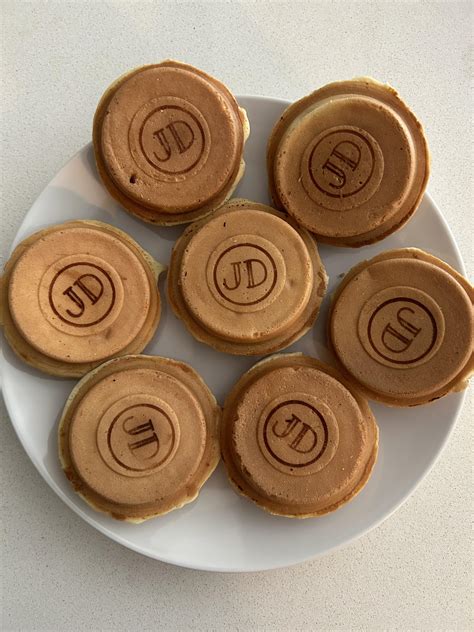 Jodeen Cafe Burnaby 7 99 R Toogoodtogocanada