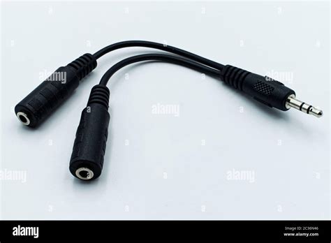 Audio Cable Splitter Stereo Male To Two Female Stereo Audio Jack 3 5 Mm Stock Photo Alamy