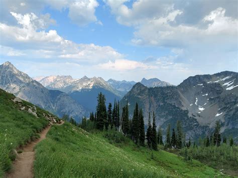 Maple Pass Loop