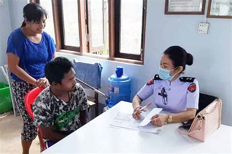 ထားဝယ်မြို့နယ်တွင် ကိုဗစ် ၁၉ ရောဂါ ကာကွယ်ရေးစည်းကမ်းချက်များနှင့်အညီ နိုင်ငံသားစိစစ်ရေးကတ်ပြားမ