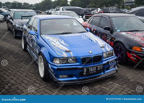 Bmw 320i E36 Drift Car On Retro Car Meet Editorial Photo
