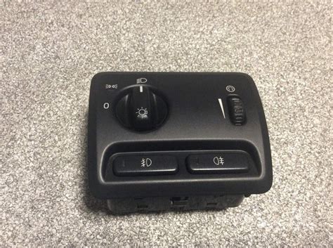 Ljusströmställare 30739312 Volvo S60 V70 XC70 .. | Köp från Carnordic ...