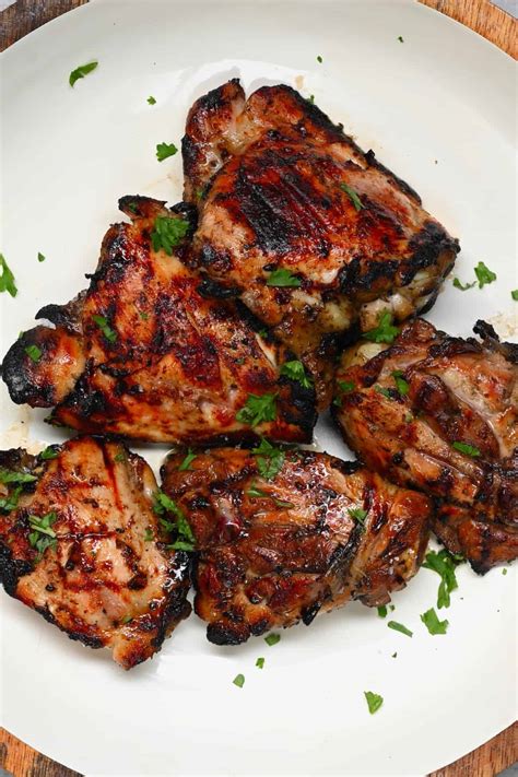 Perfectly Grilled Bone In Chicken Thighs Alphafoodie