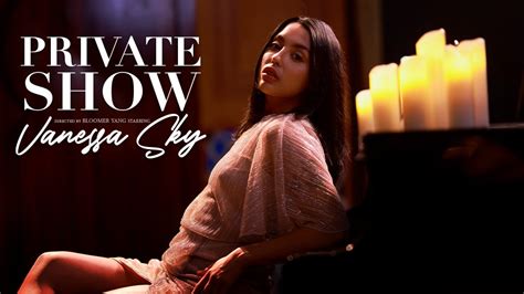 Delphine Films On Twitter One More Day Private Show Theluckyslut Https T Co Ld O Jy