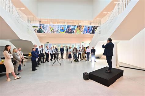 Infrabel Op Linkedin Spoorveiligheid Samenwerking Infrabel Federalepolitie Yourrailacademy