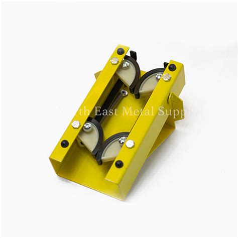 Roof Bracket Provides Foothold On Standing Seam Metal Roofs