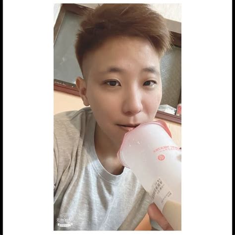 Miki Threads Say More