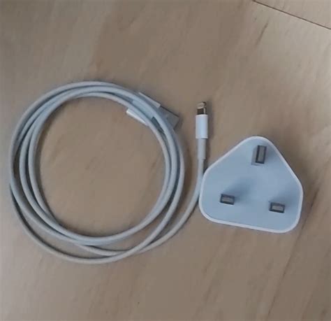 Original Iphone Charger Set Mobile Phones Gadgets Mobile Gadget Accessories Chargers