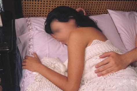 Estadounidense Trató Como Prostituta A Una Mujer Que Estaba Viendo El