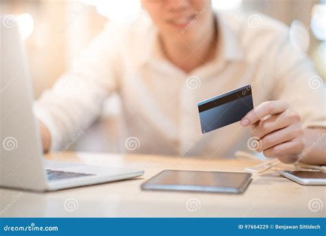 Man Using Credit Card For Online Shopping Stock Image Image Of Commerce Information 97664229