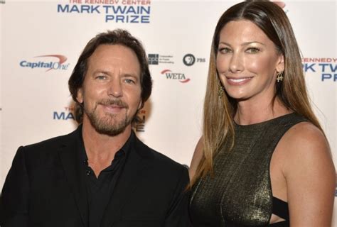 Who Is Olivia Vedder Meet Eddie Vedders Daughter