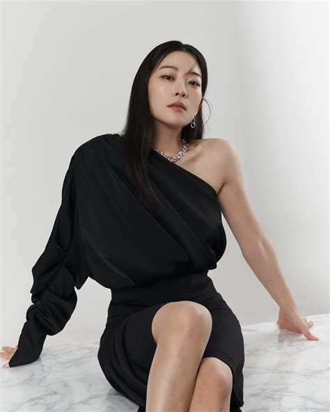 Arden Cho Bio Age Height Wiki 😍 Models Biography