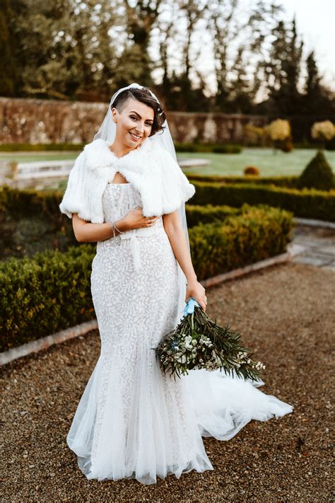 Maria And Simon Lough Rynn Castle White Thorn Media