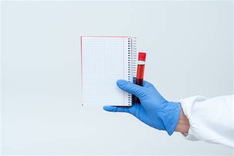 Premium Photo Studying Toxic Virus Analyzing Viral Discovery New Laboratory Experiment