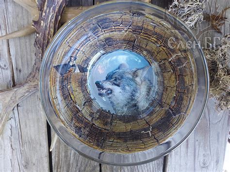 Стъклен съд с вълчи мотиви Elen Bg