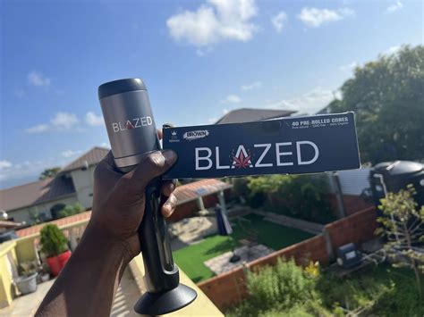 How To Use The Blazed E Grinder