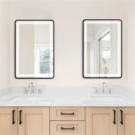 Riley Lighted Mirror Séura