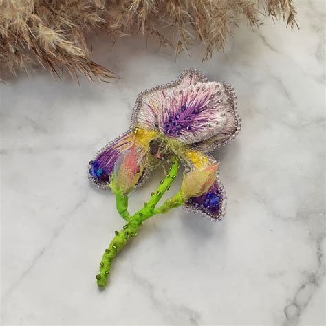 Embroidered Iris Flower Brooch Voluminous Purple Floral Pin T For
