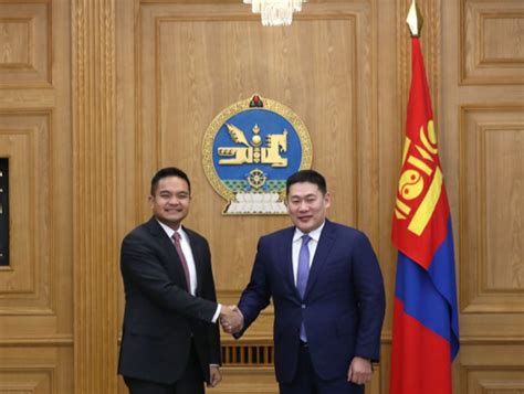 Ерөнхий сайд Л Оюун Эрдэнэ элчин сайд Ричард Буанганыг хүлээн авч уулзлаа