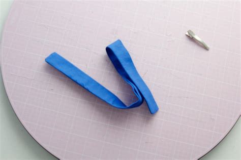 How To Make Hand Tied Fabric Bows See Kate Sew How To Make Hand Tied Fabric Bows See Kate Sew