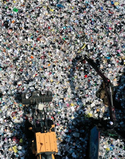 세계 환경의 날 쌓여만 가는 플라스틱 뉴시스pic 파이낸셜뉴스