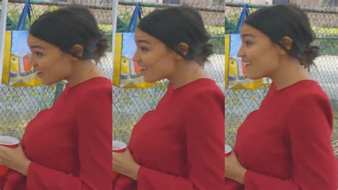 Those Huge Udders🤤🤤 Scrolller