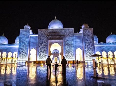The Epic Grand Mosque Of Zayed At Abu Dhabi Comes Always On The Top Of