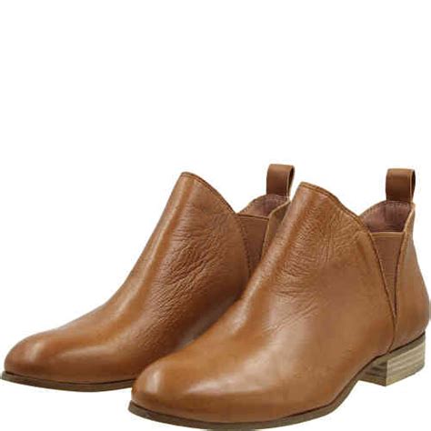 Django And Juliette Shoebedoo
