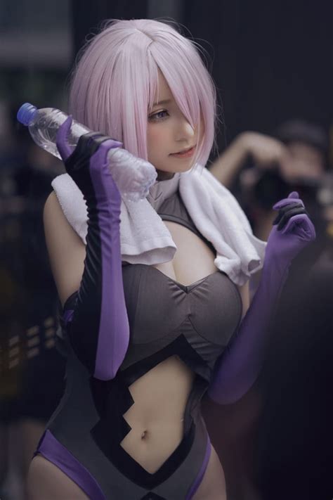 【エロ注意】1000年に1人の♀コスプレイヤーが発見される。レベルが違うわ… ポッカキットポッカキット