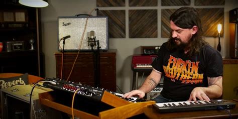 Synth Tricks Embracing ‘80s Synth Sounds With Shooter Jennings
