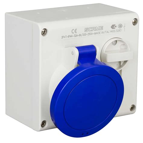 Nova Switched Socket Forich