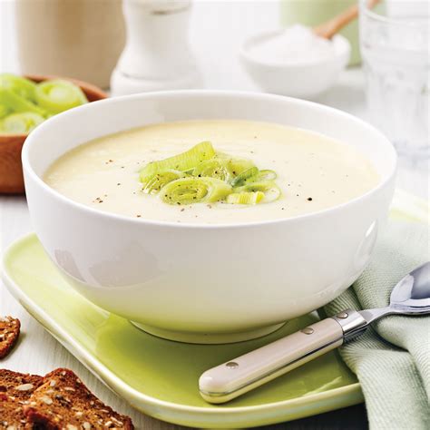 Potage Aux Poireaux Et Pommes De Terre Je Cuisine